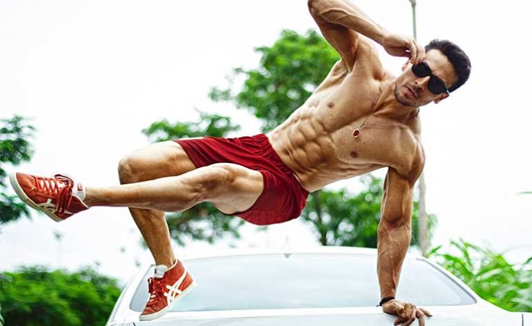 Top 5 Tiger Shroff Movie Fights - Kung-fu Kingdom