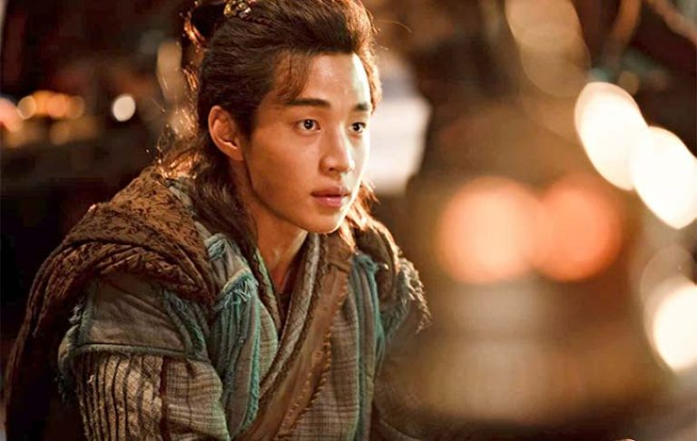 Double World (2020) - Kung-fu Kingdom
