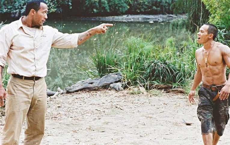 The Rundown (2003) - Kung-fu Kingdom