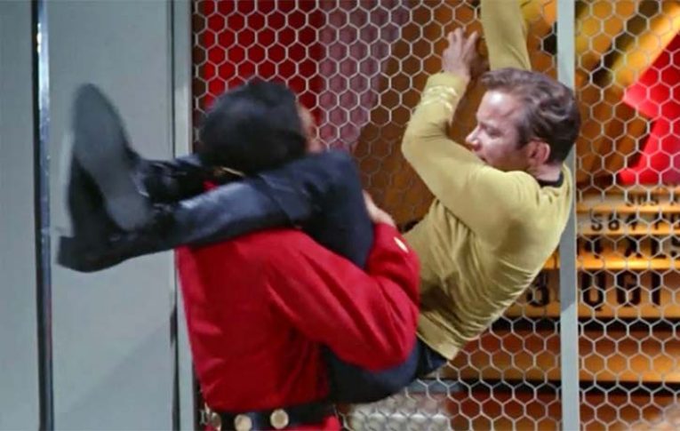 Star Trek: Kirk Fu Manual: A Guide to Starfleet’s Most Feared Martial Art