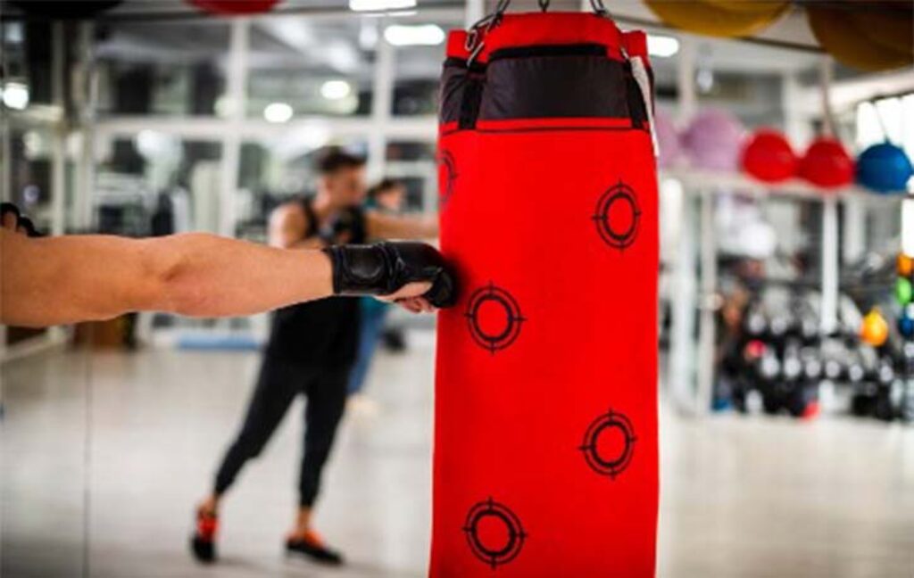 How To Train Effectively With A Free-Standing Punch Bag - Kung-fu Kingdom
