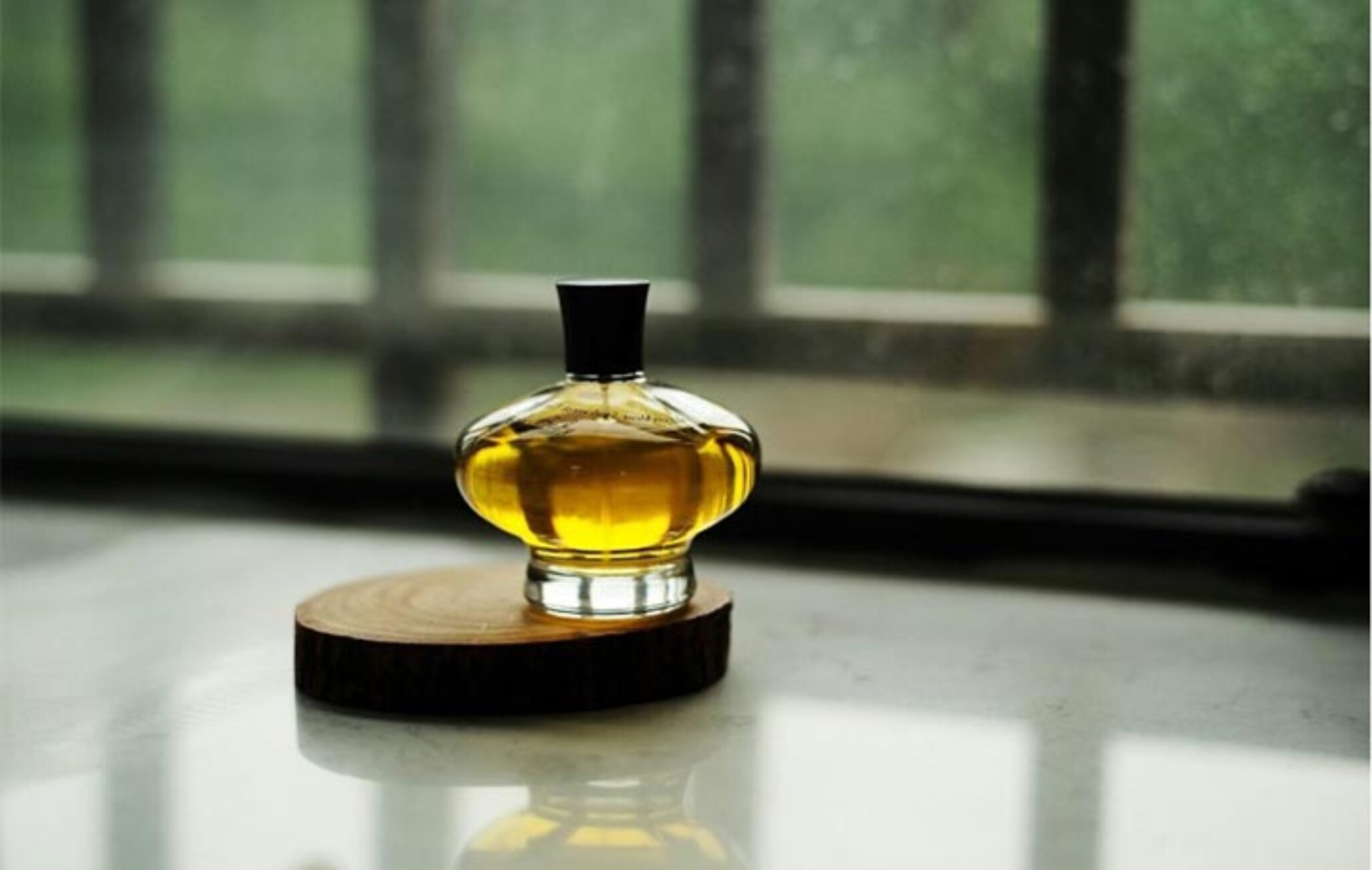 Complete Guide to Replica Perfumes: Exceptional and Unparalleled ...
